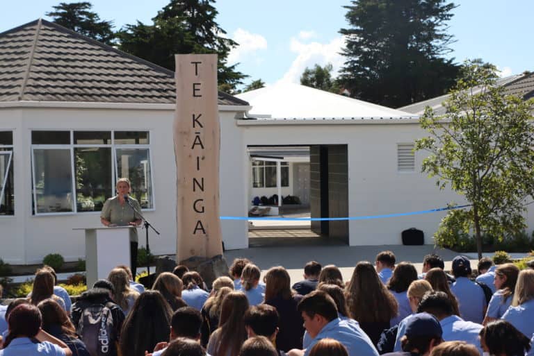 Home - KingsWay School